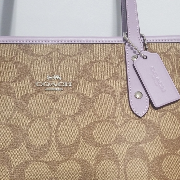 Coach | Bags | Coach F58292 City Zip Tote In Khaki Lilac Nwt | Poshmark